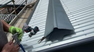 4 Types of Ridge Caps, Materials Used & Benefits